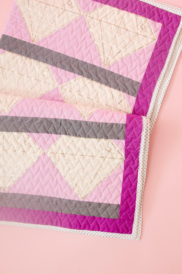 You're a Gem Quilt Pattern | FaveQuilts.com