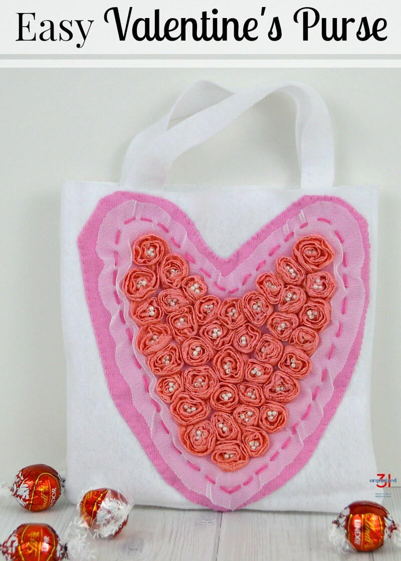 Easy Valentine Bag | FaveCrafts.com