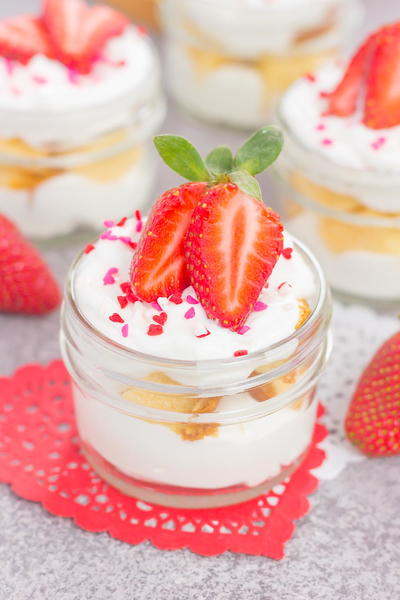 Strawberry White Chocolate Pound Cake Trifles | FaveSouthernRecipes.com