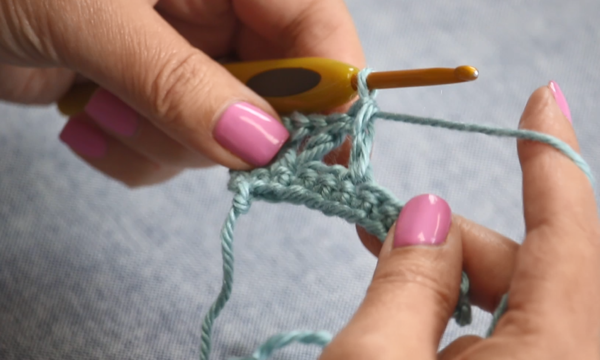 V-Stitch Crochet Video Tutorial | AllFreeCrochet.com