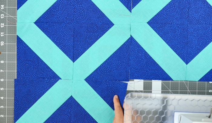 Lattice Square Quilt Block (Video Tutorial) | FaveQuilts.com