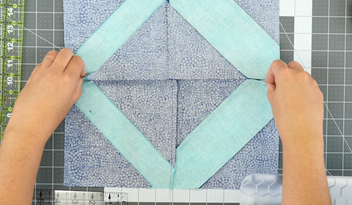 Lattice Square Quilt Block (Video Tutorial) | FaveQuilts.com