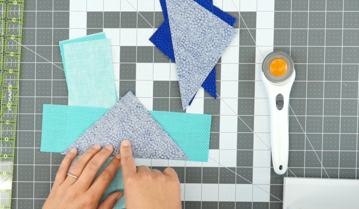 Lattice Square Quilt Block (Video Tutorial) | FaveQuilts.com