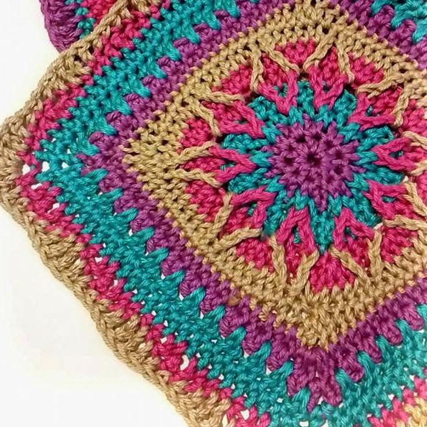 Starburst Square | AllFreeCrochet.com
