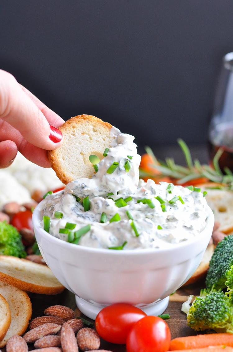 Budget-Friendly Creamy Spinach Dip | CheapThriftyLiving.com