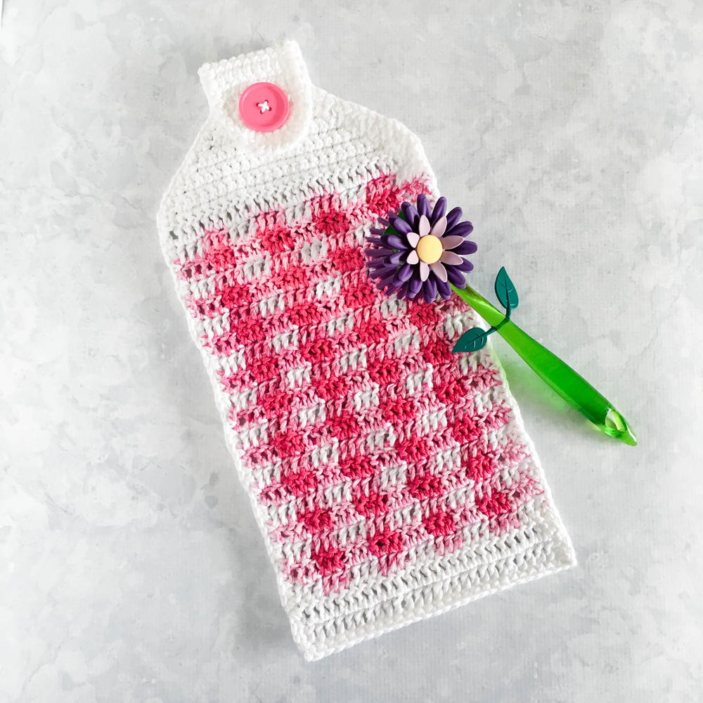 Spring Gingham Hand Towel | AllFreeCrochet.com