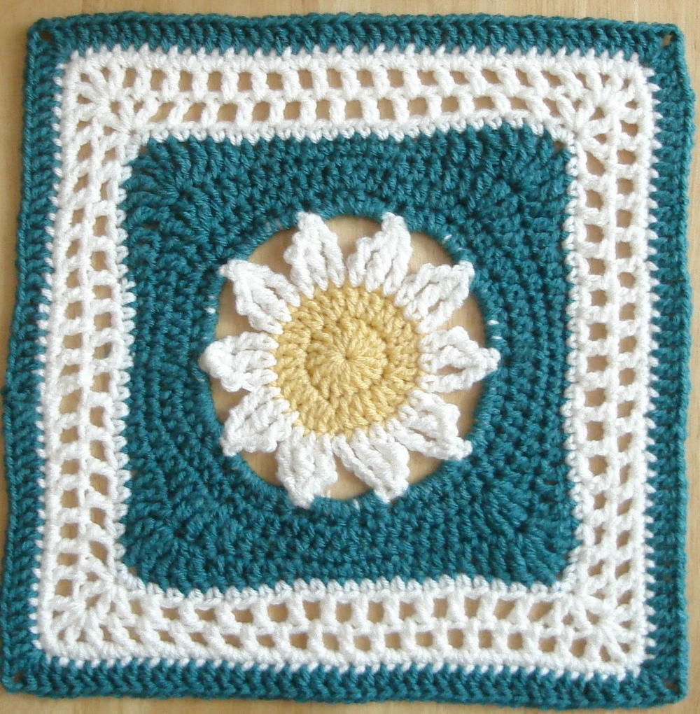 Blooming Lace Square | AllFreeCrochetAfghanPatterns.com