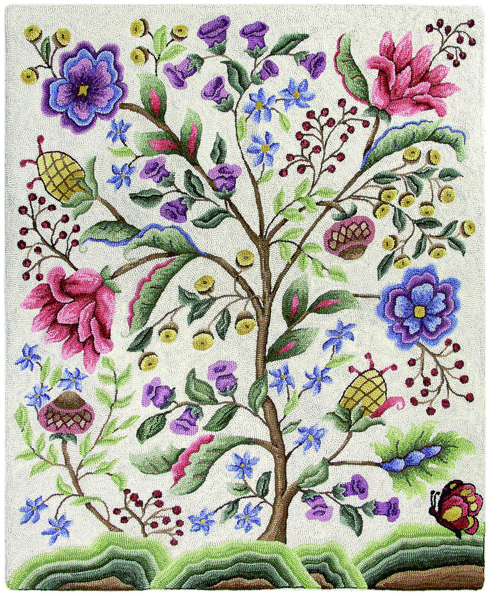 Crewel Firescreen | rughookingmagazine.com