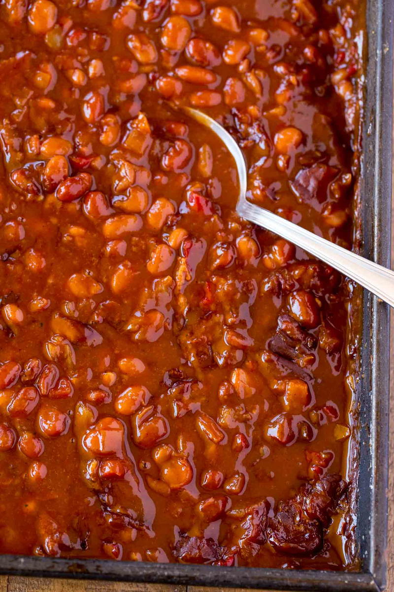 Southwest Cowboy Beans | RecipeLion.com