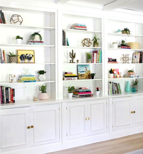 Painting Bookshelves Tutorial CheapThriftyLiving painting-bookshelves-tutorial-cheapthriftyliving