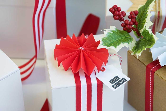 Homemade Christmas Present Toppers | CheapThriftyLiving.com