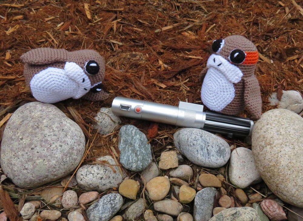 Porg Amigurumi | AllFreeCrochet.com