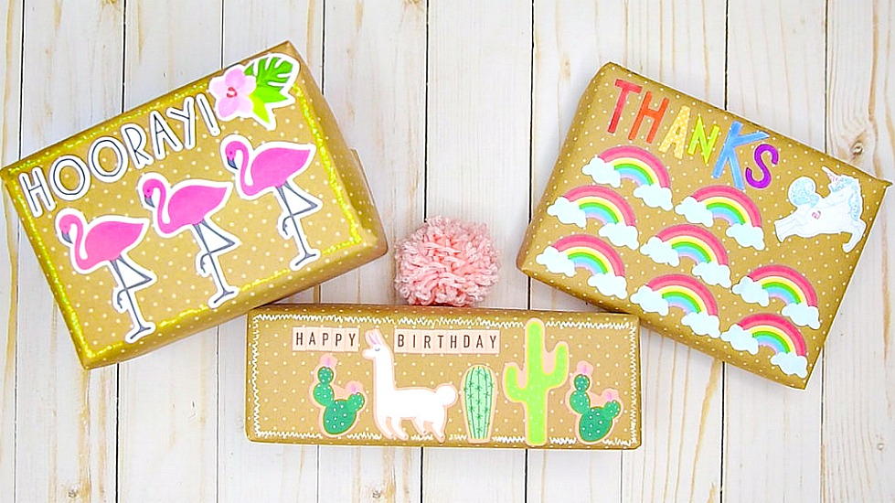 Custom Gift Wrap with Sticky Notes | CheapThriftyLiving.com