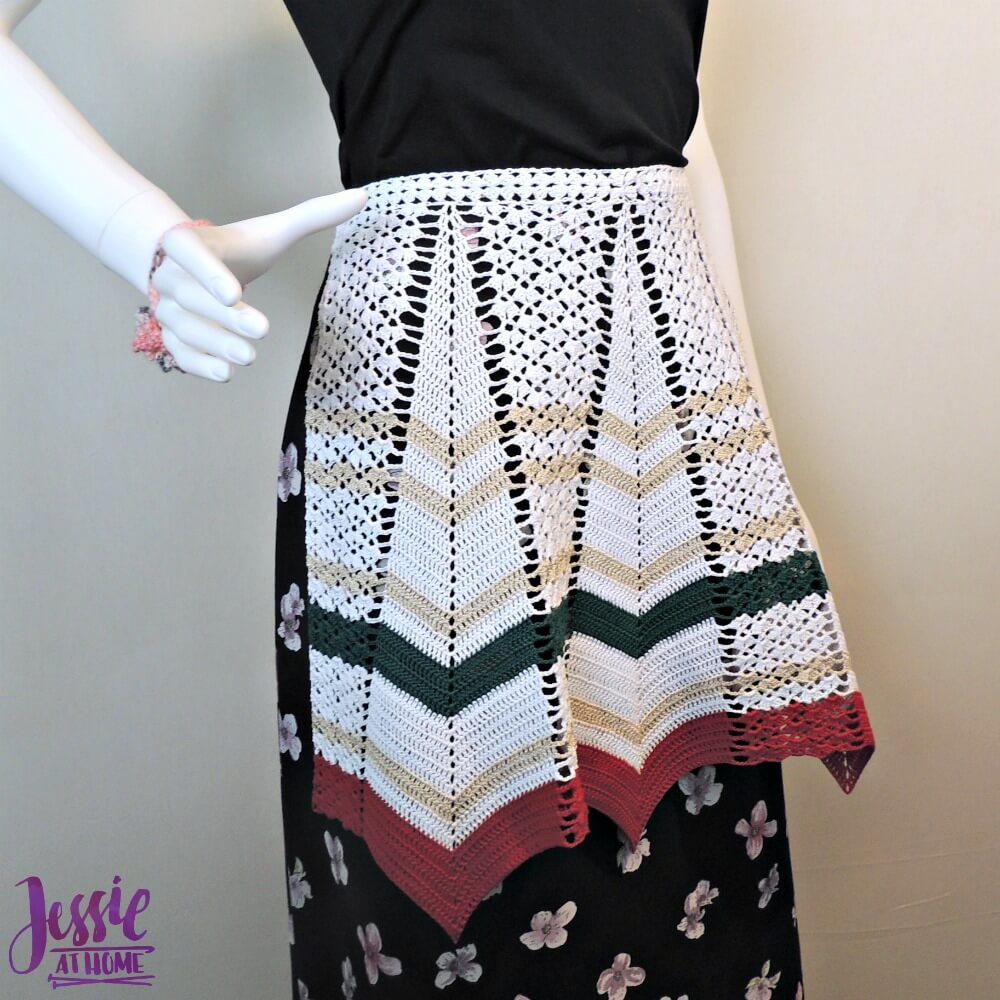 Vintage Crochet Apron | FaveCrafts.com