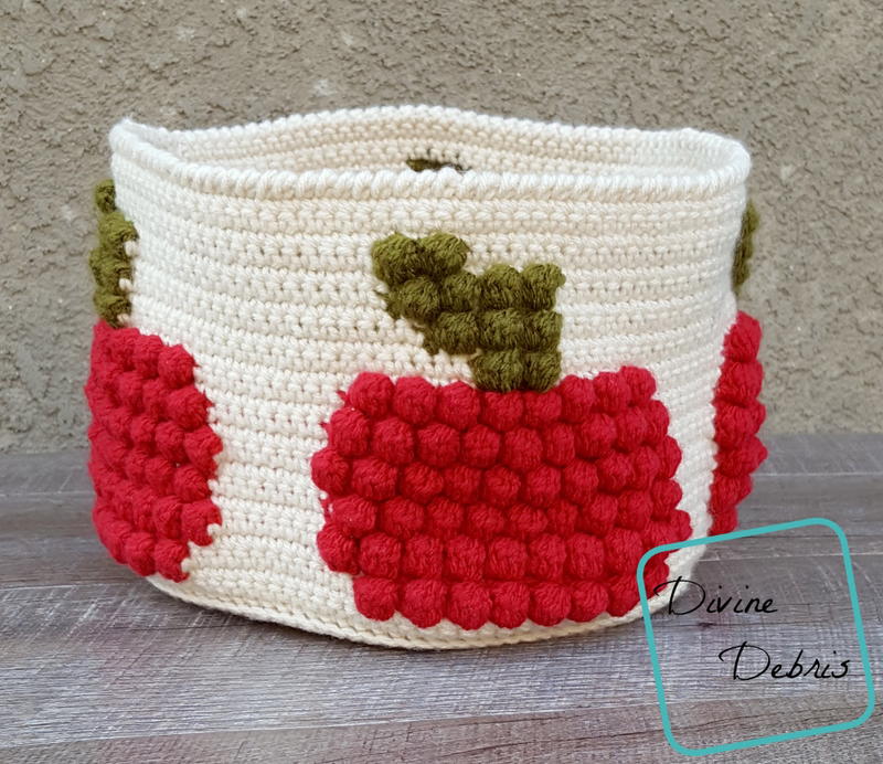 Bobble Apple Basket | AllFreeCrochet.com