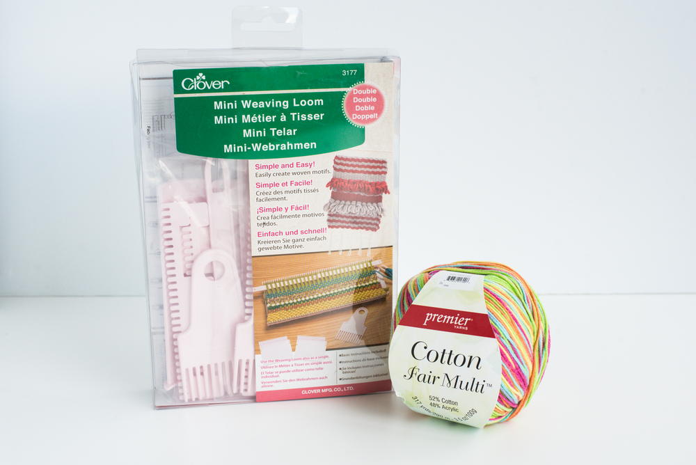Clover Mini Weaving Loom | FaveCrafts.com