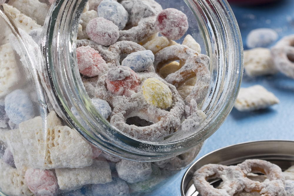 Munchin' Crunchin' Snack Mix | MrFood.com