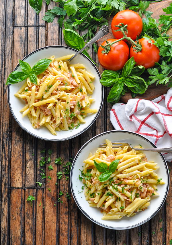 5-Ingredient Penne with Parmesan Cream Sauce | RecipeLion.com