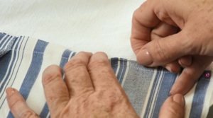 DIY Kitchen Towel Boa (Video Tutorial) | AllFreeSewing.com