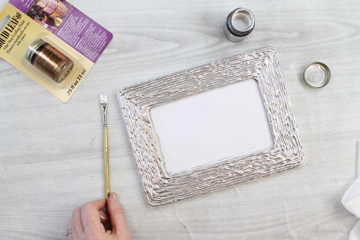 Metallic Picture Frames Hot Glue Craft | FaveCrafts.com