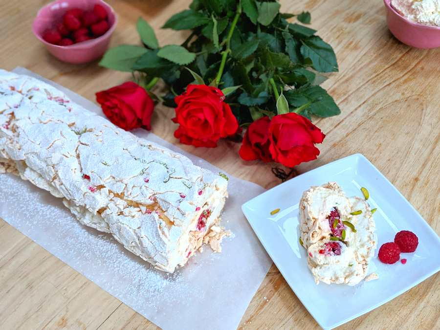 Raspberry Meringue Roulade | TheBestDessertRecipes.com