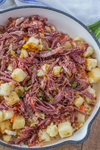Corned Beef Hash | FaveSouthernRecipes.com