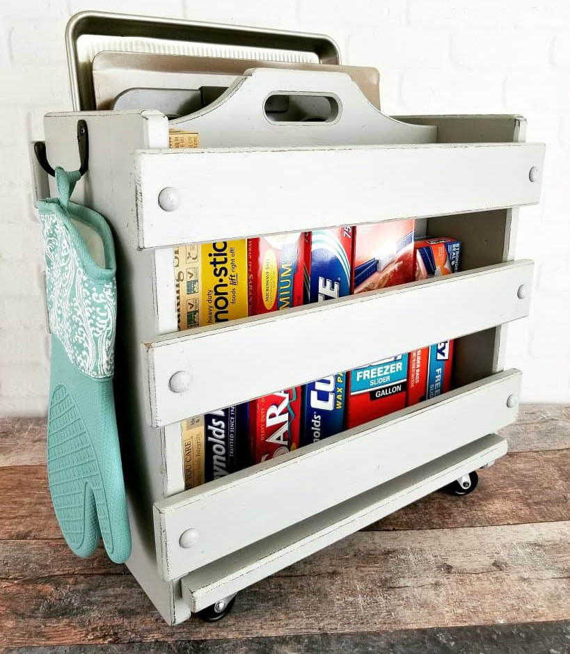Farmhouse Kitchen Caddy | DIYIdeaCenter.com