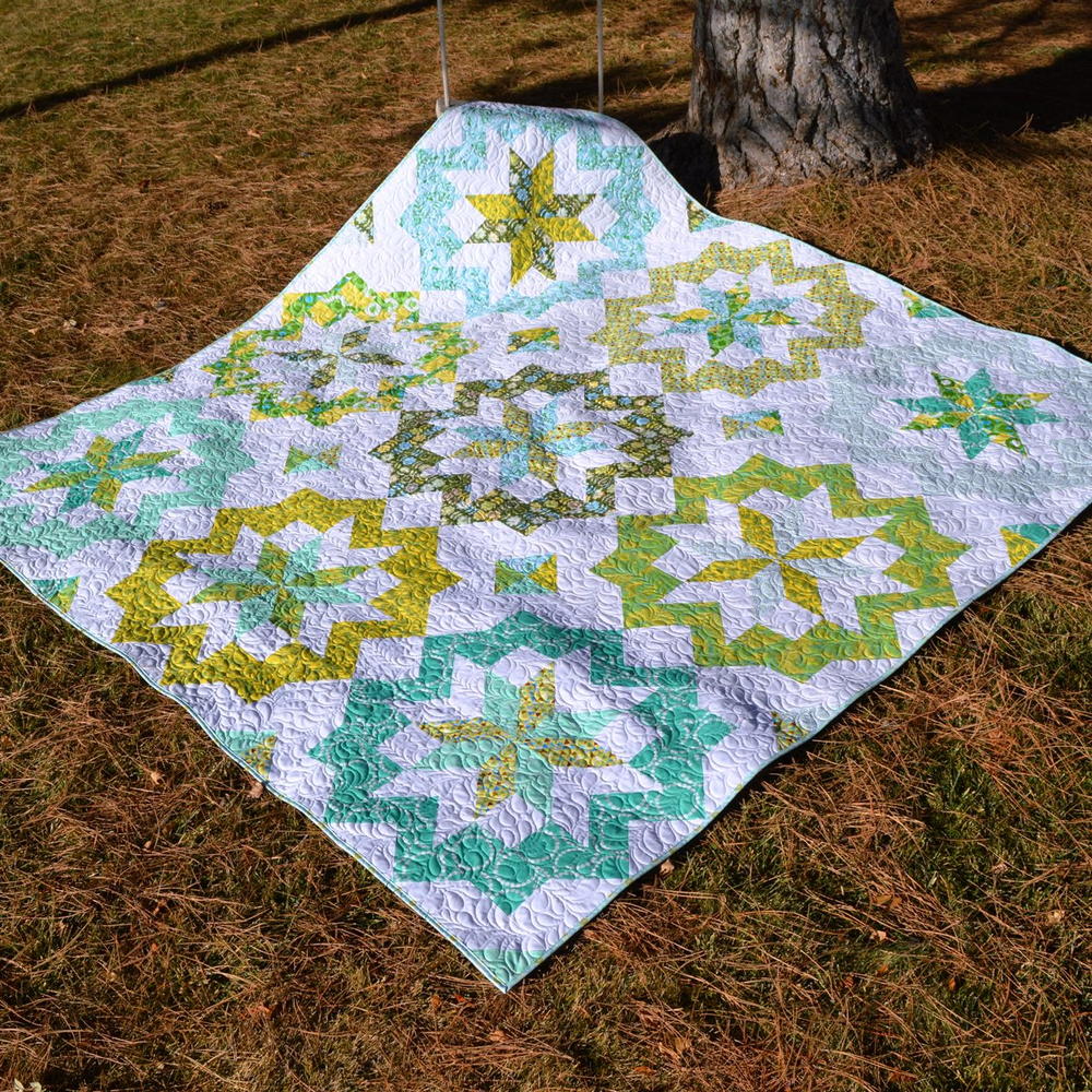Star Surround | FaveQuilts.com