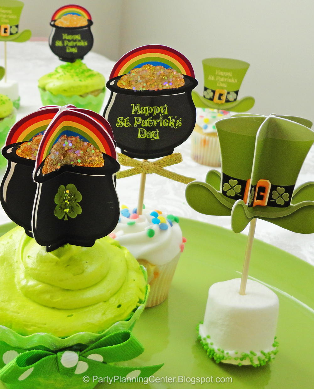3D St. Patrick's Day Cupcake Picks | FaveCrafts.com