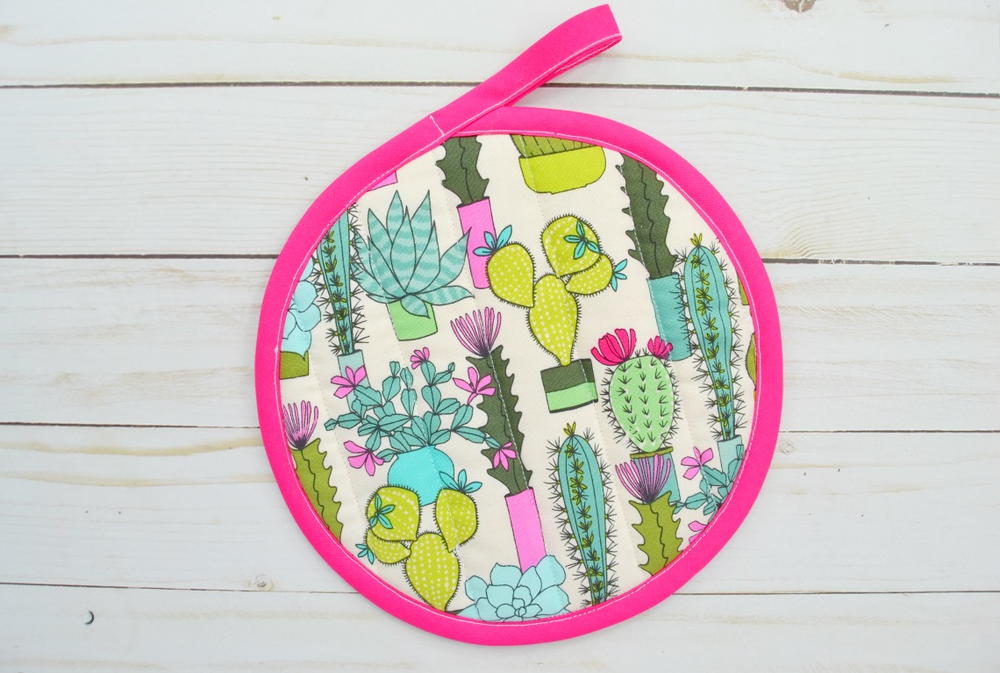 Easy Round Potholders | AllFreeSewing.com