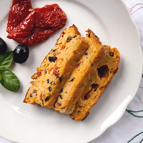Mediterranean Cake | RecipeLion.com
