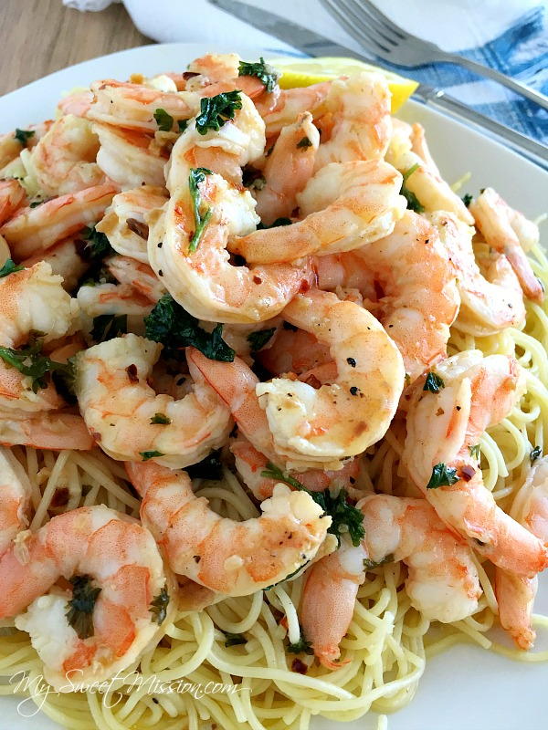 Easy Shrimp Scampi | RecipeLion.com