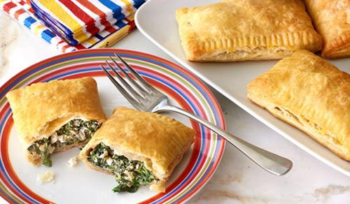 Spanakopita Puffs | RecipeLion.com
