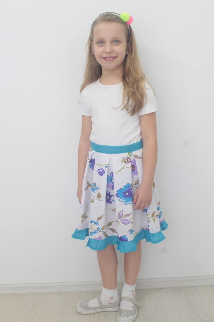 Box Pleated Skirt Tutorial | DIYIdeaCenter.com