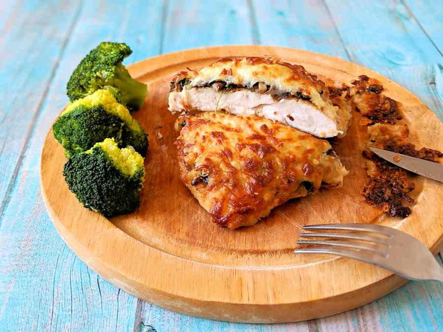Welsh Chicken Rarebit | RecipeLion.com