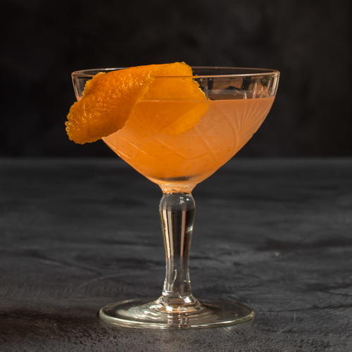 Quince Apple Jam Gin Sour Cocktail | RecipeLion.com