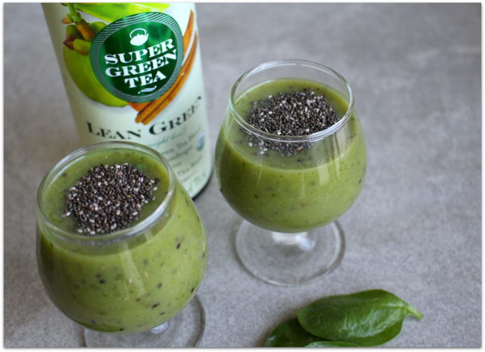 Lean Green Tropical Smoothie Recipe | RecipeLion.com
