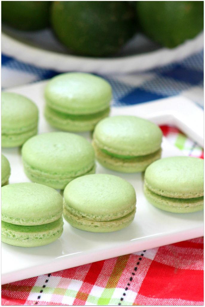 Fresh Lime Macarons | RecipeLion.com