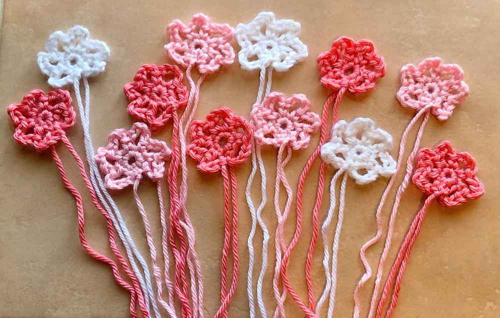 Beginner Crochet Flower | AllFreeCrochet.com