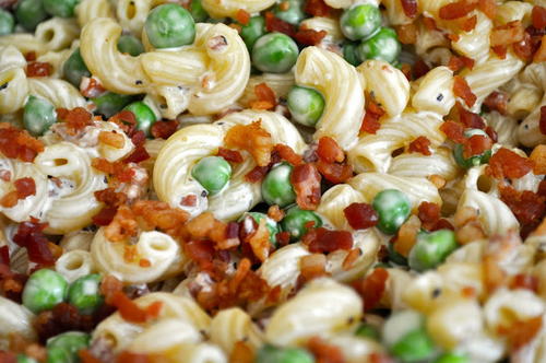 Bacon Ranch Macaroni Salad | RecipeLion.com