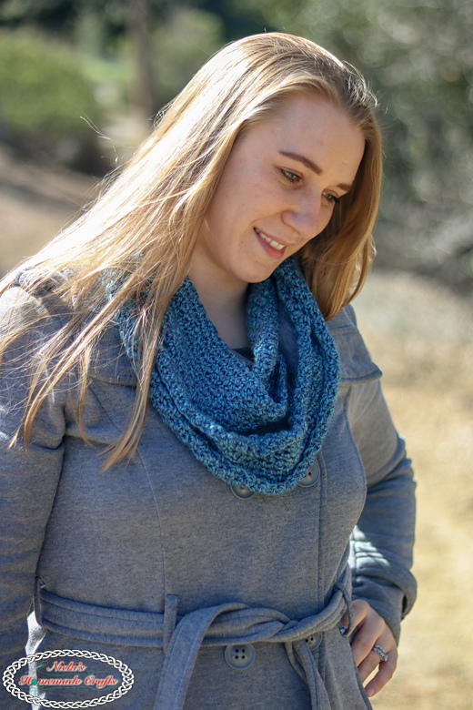 Lemon Peel Infinity Scarf | AllFreeCrochet.com