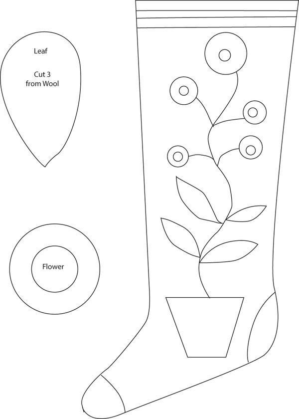 Bittersweet Stocking | rughookingmagazine.com