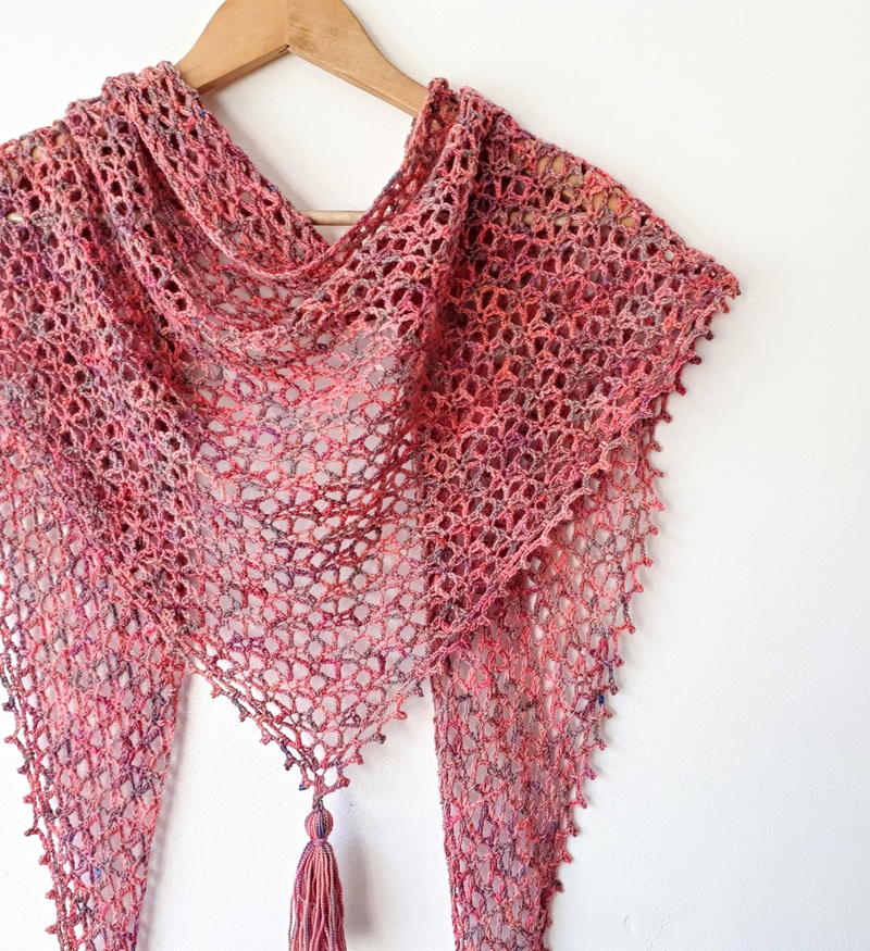 Small Fans Shawl | AllFreeCrochet.com