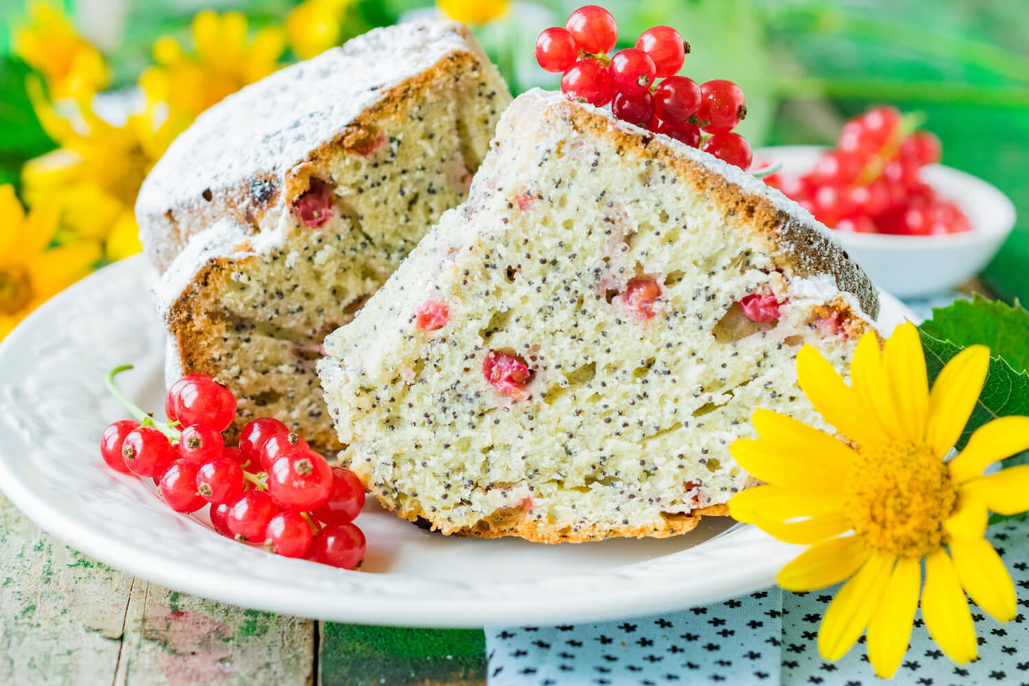 Red Currant Poppy Seed Pie | AllFreeCopycatRecipes.com