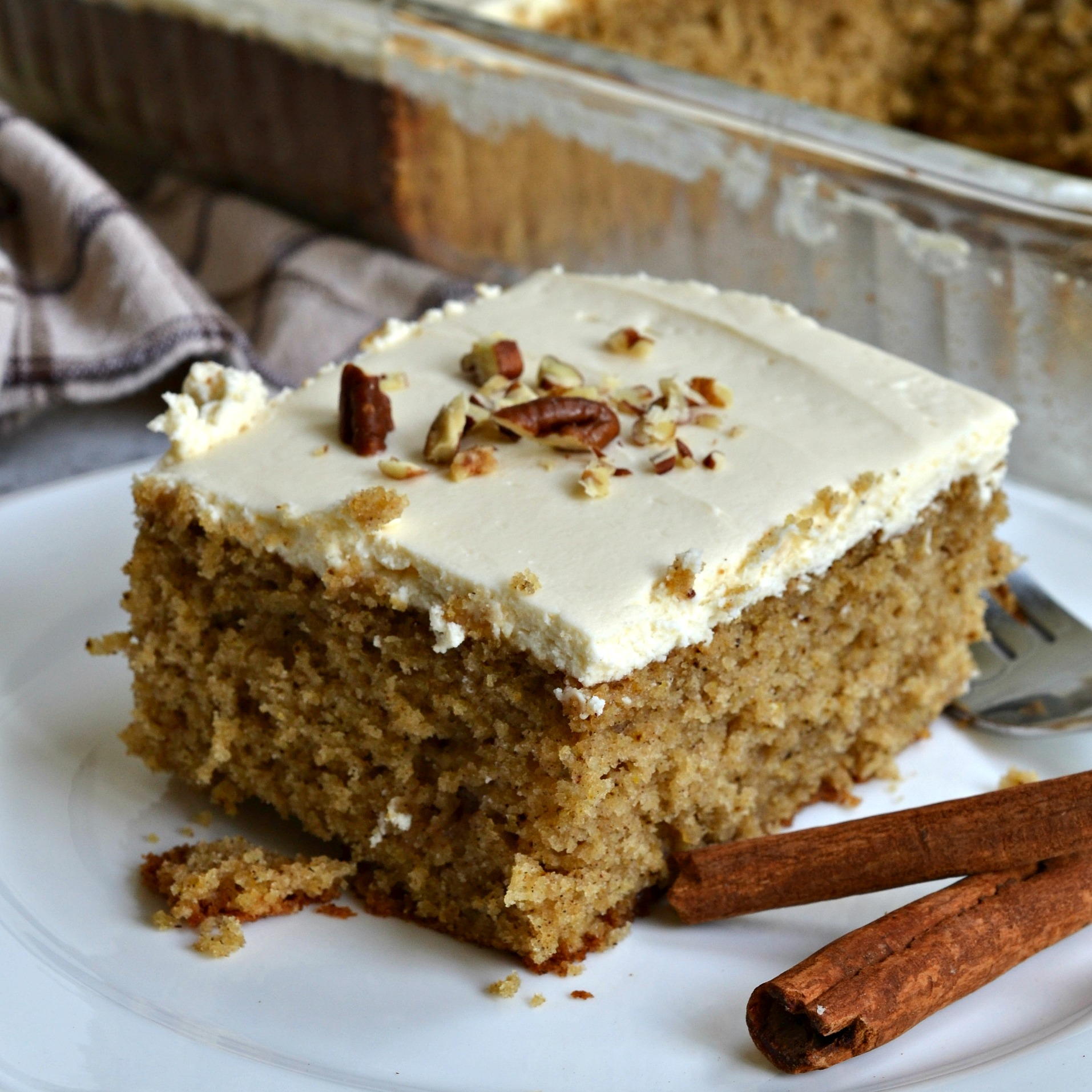 Spice Cake with Cream Cheese Frosting | RecipeLion.com