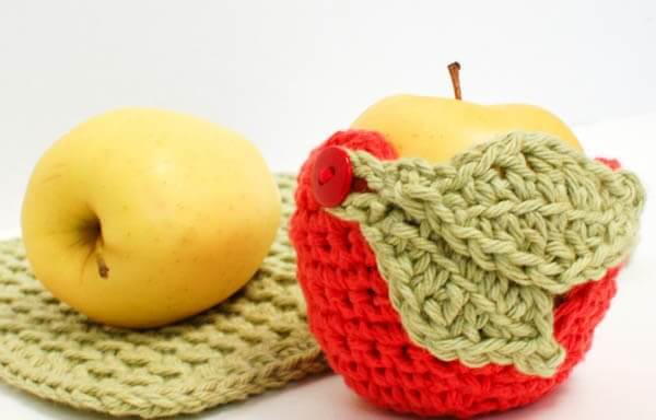 Adorable Apple Crochet Cozy | AllFreeCrochet.com