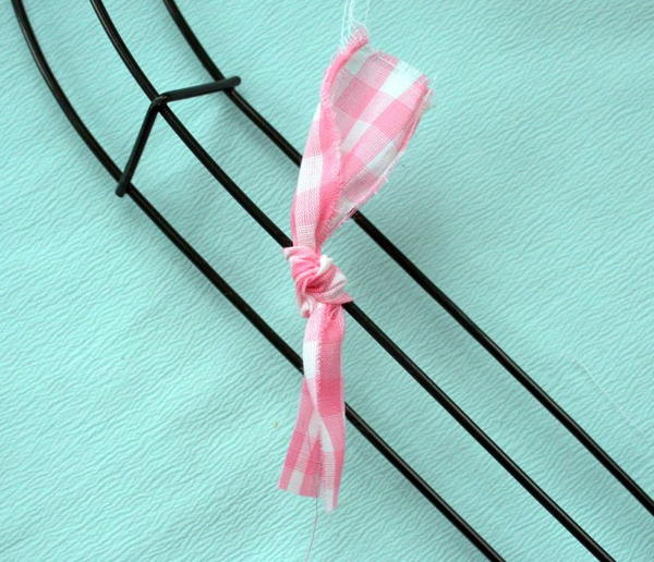 Country DIY Fabric Wreath Tutorial | FaveCrafts.com