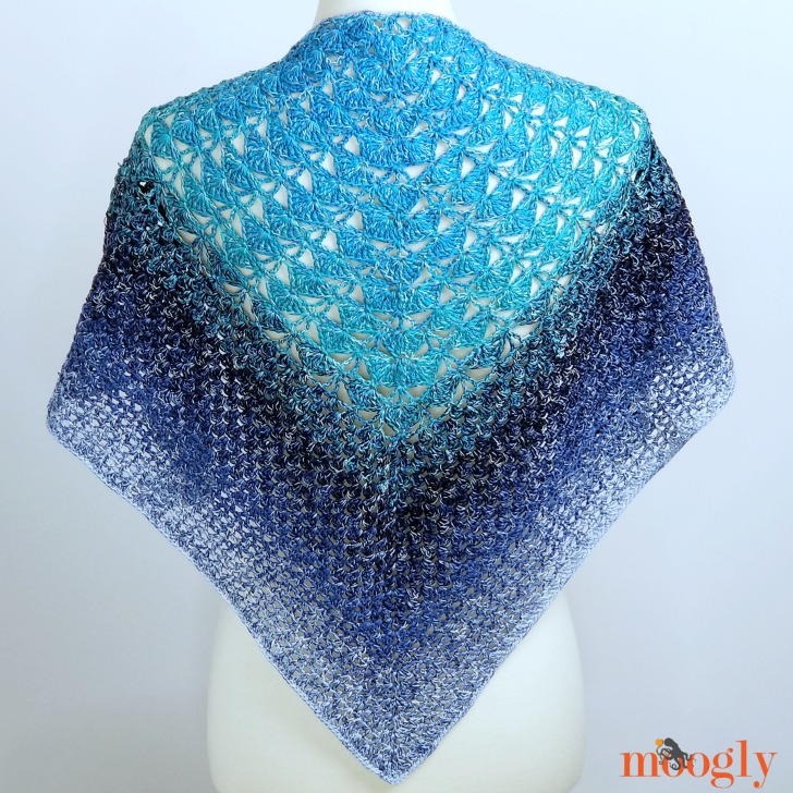 Ripley Shawl | FaveCrafts.com