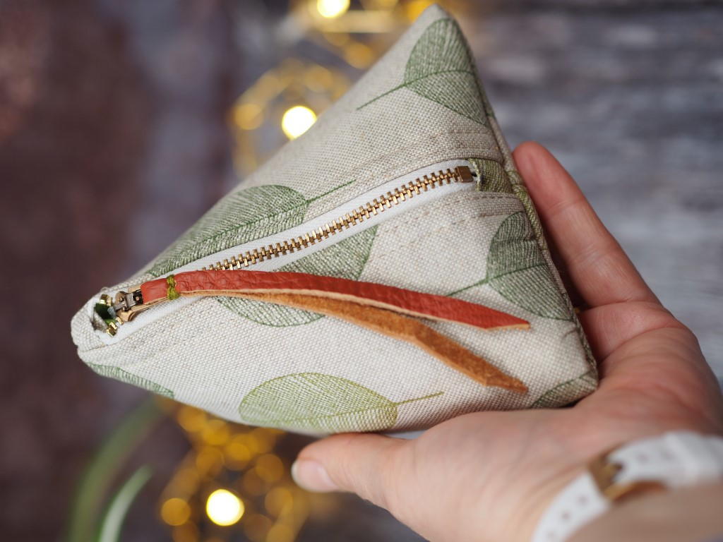Cute Pyramid Pouch | FaveCrafts.com