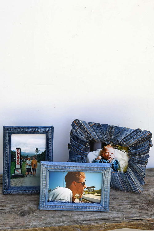 Denim photo frames | CheapThriftyLiving.com